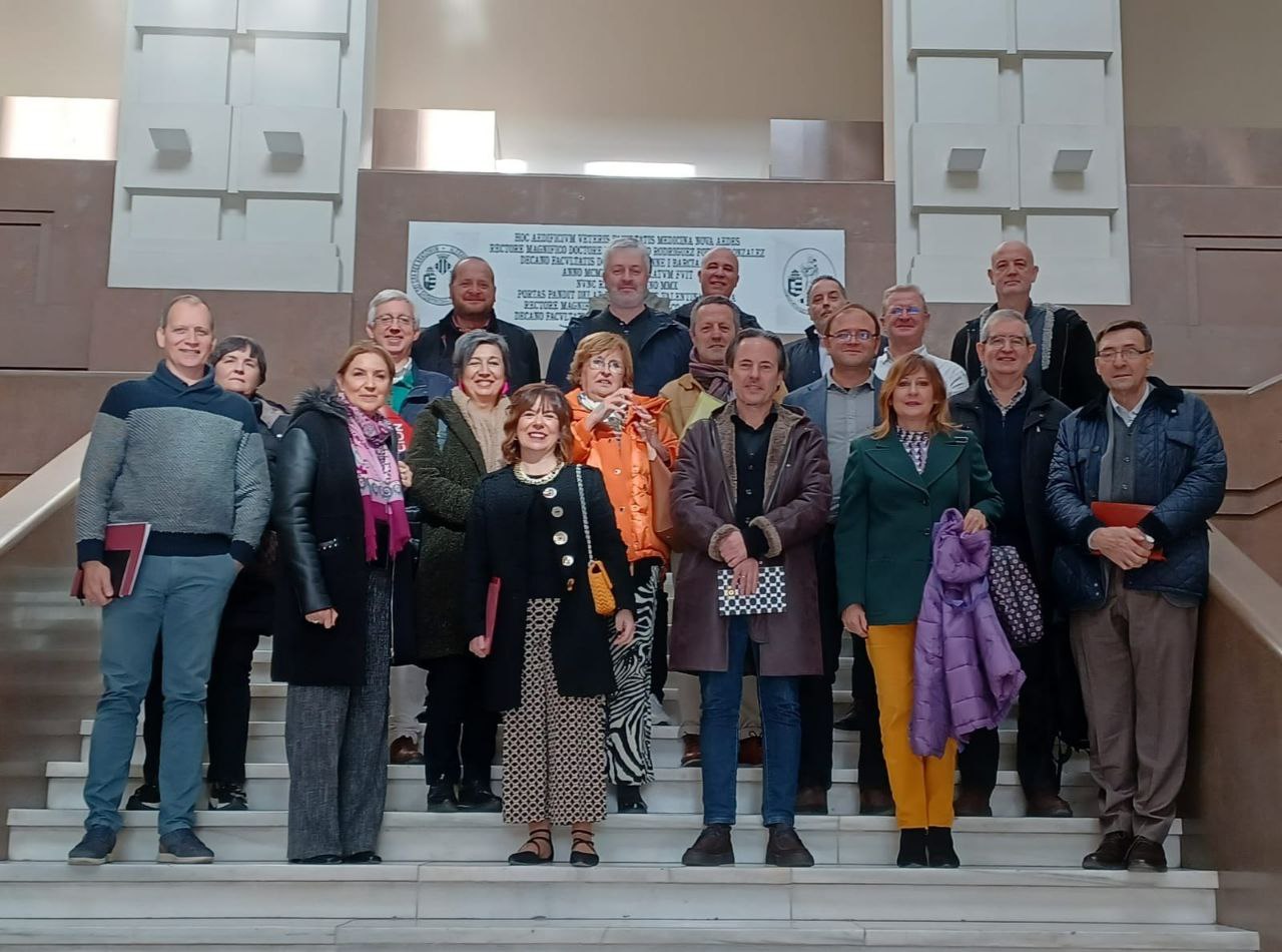 Reunió anual de la RUID - Notícies de la Facultat d'Informació i ...
